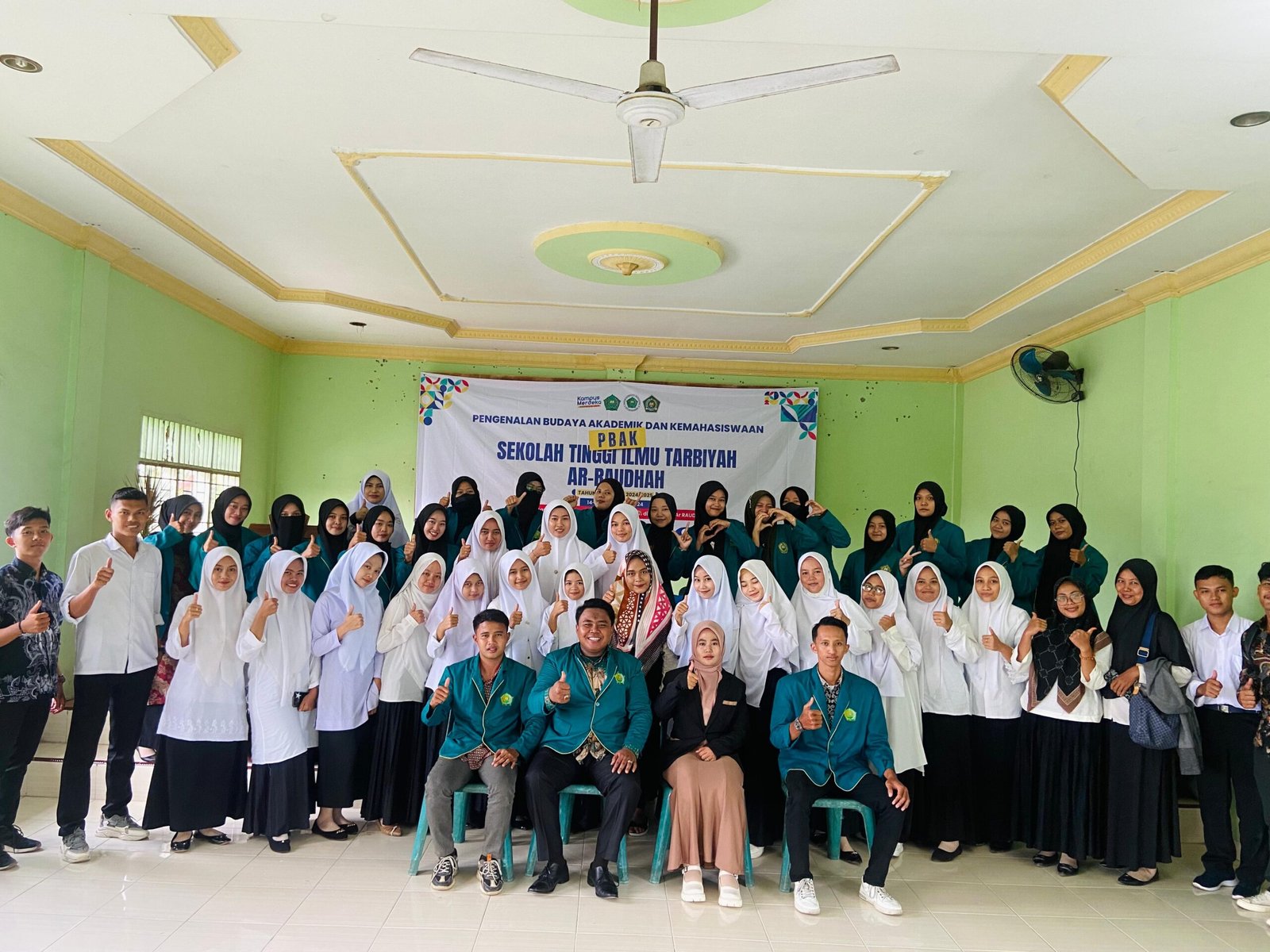 Pengenalan Budaya Akademik dan Kemahasiswaan - STIT AR-RAUDHAH
