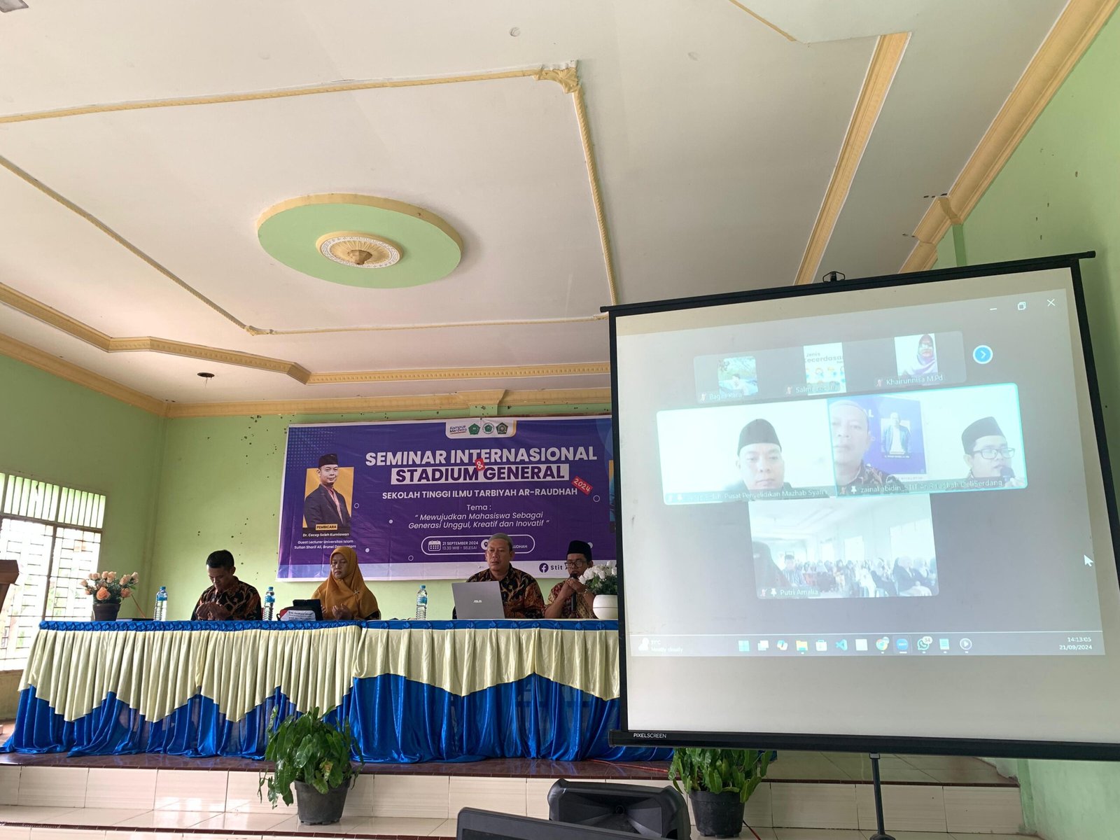 SEMINAR INTERNASIONAL & STADIUM GENERAL - STIT AR-RAUDHAH